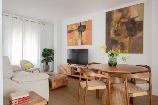 Magno Apartments González Cuadrado - Spain