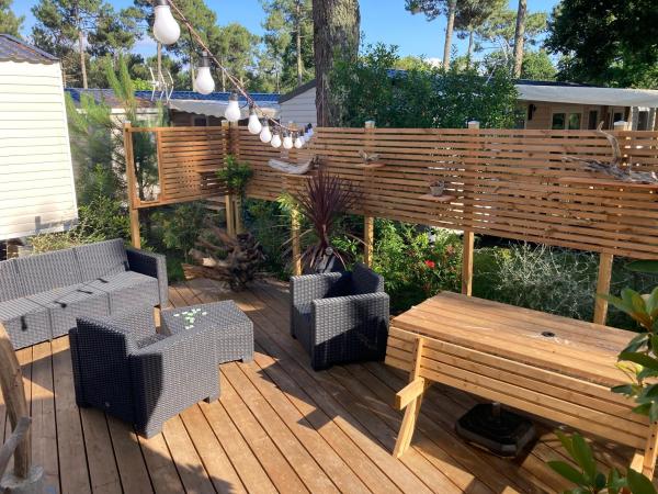 Charmant Mobil Home Camping Les Embruns - Le Porge