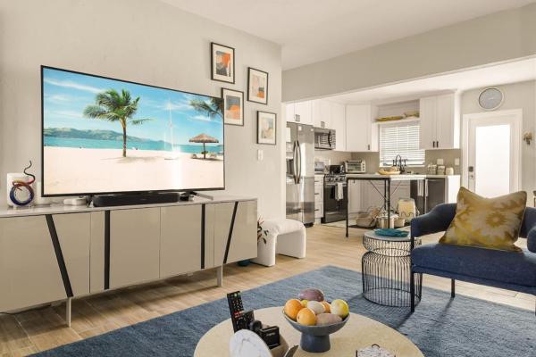 Wynwood Beautiful Art Deco Home With 4 Bedroom - Coral Gables, FL