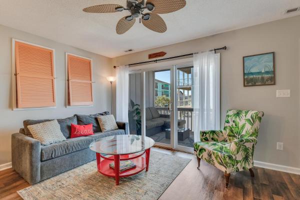 The Lobster By Carolina Beach Realty - Carolina Beach, NC