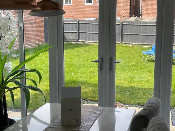 Luxury Home -Private Rooms- 3 Mins From Alexandra Hospital, Redditch - West Midlands
