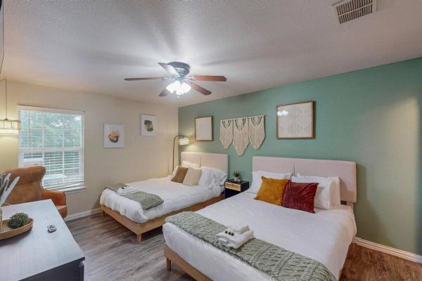 Boho Vibe-2 Bedroom Apartment Walkable To At&t Stadium,global Life - Arlington, TX