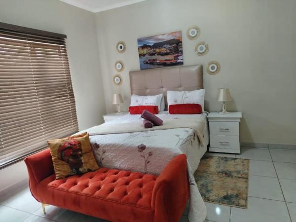 Intsingizi Lodge - Pretoria