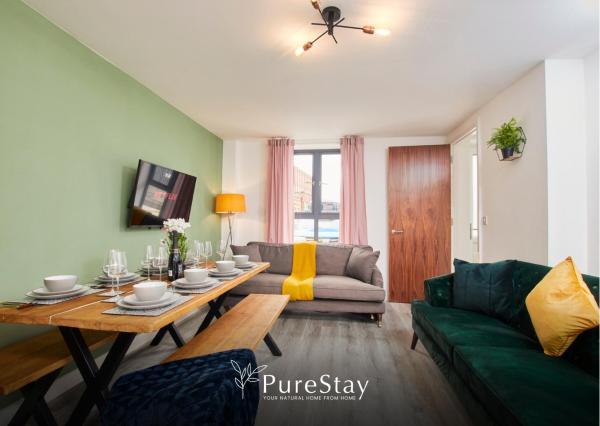 Perfect For Business Stays In Manchester - 5 Bedroom House By Purestay Short Lets & Serviced Accommodation - Oldham