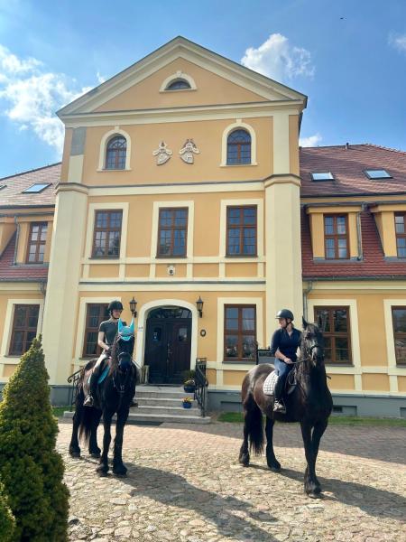 Pałac W Rymaniu - Polnische Ostsee