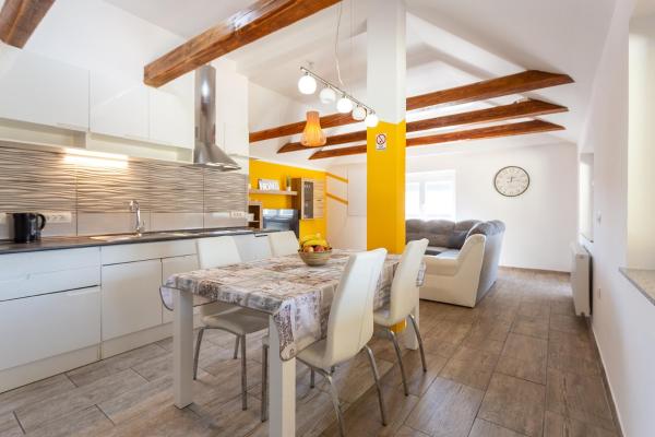 Apartma Majdas - Vodice