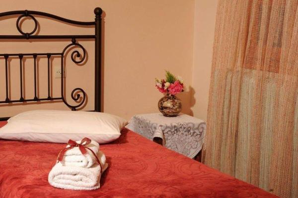 Chrysoulas Guests - Янина