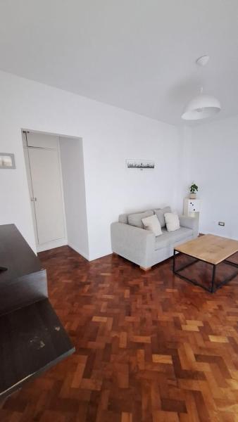 Lindo Y Confortable Departamento Con Perfecta Ubicación - Buenos Aires