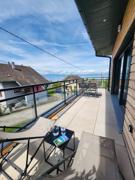 Studio Lumineux Avec Grande Terrasse Et Vue Lac, Parking Privé - Lugrin