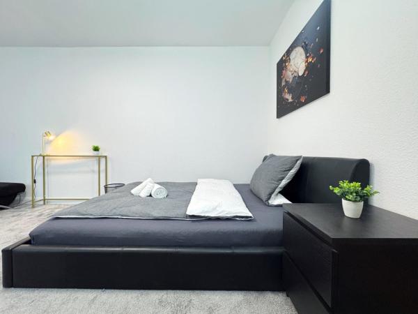Holidayhome Apartments I Amazing 100sqm In Berlin-friedrichshain - Berlim