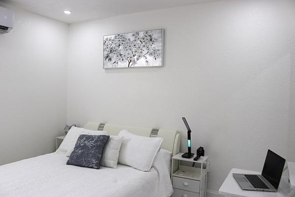 White Serenity Retreat - Brandon