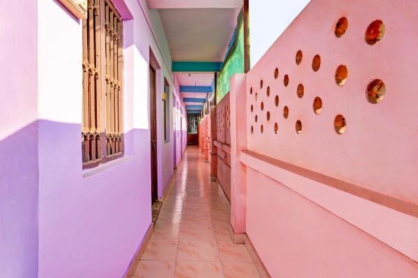 Hotel O Meera Guest House - Nadiad
