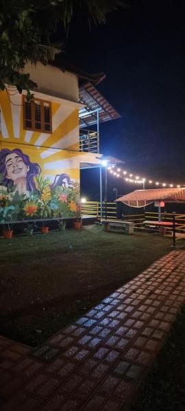 Kayaltheeram Resort & Homestay - Kollam