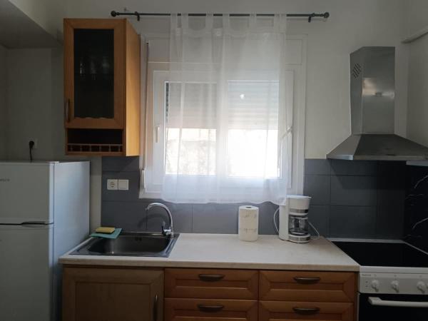 Kamenos Pyrgos Apartments 1 - Хиос