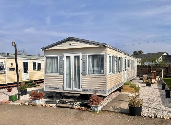 2 Bedroom Caravan In Uddingston, Glasgow - Hamilton, UK