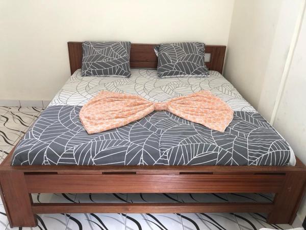 Appartement à Makelelekele Juste Au Goudron - Brazzaville