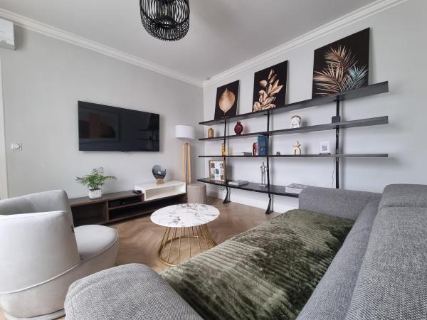 Appartement à Proximité De Paris - Bercy Village