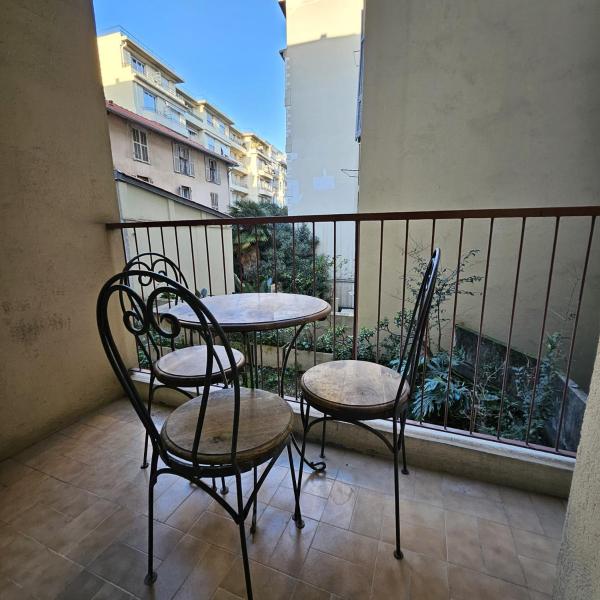 Idéal Central Calme Cosy Chaleureux Zen Appartement Mignon - Nizza