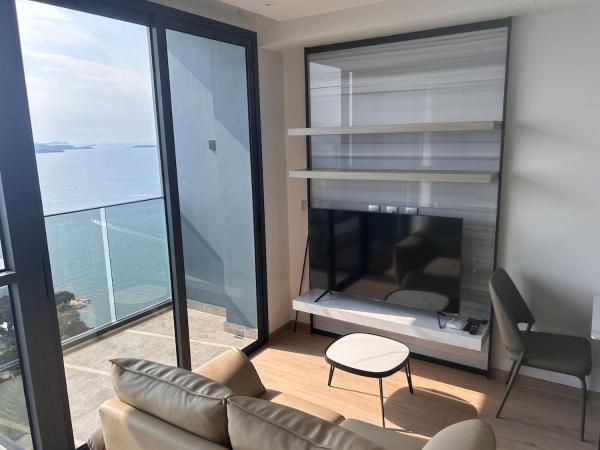 Top Floor New Amazing Studio With Sea View - Pattaya City