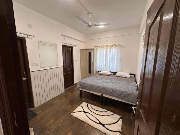 Private Cozy Room In Central Flat - インドール