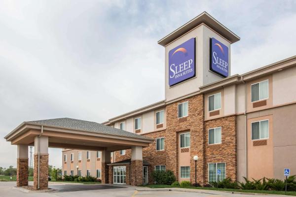 Sleep Inn & Suites - Wichita, KS