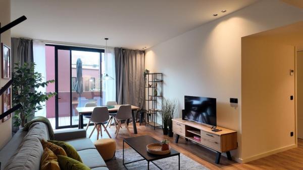 New Cozy Oasis In The Center Terrace And Garage - Oliveira do Douro