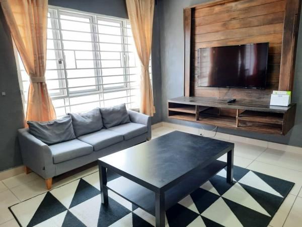 D'tasik Putrajaya Homestay - Serdang
