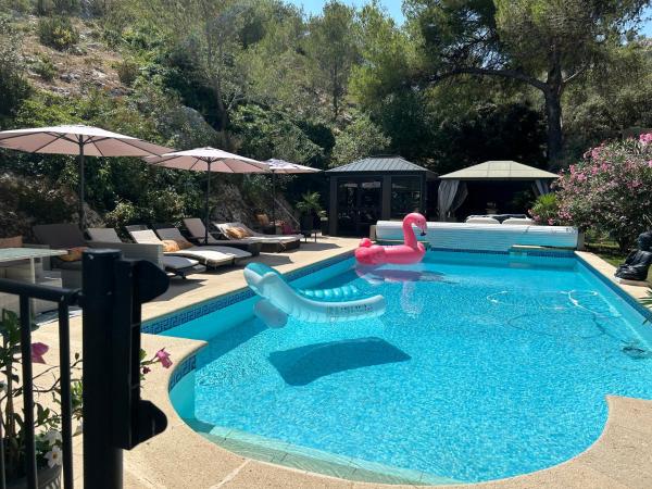 Gîte Des Estelles "Axel" Avec Espace Jacuzzi - Cavaillon
