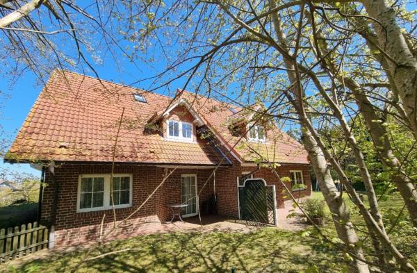 Ferienwohnungen Im Haus Boddenruh - Hiddensee