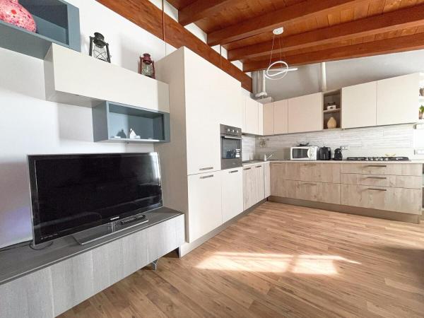 The Urban Nest 2, Spacious, Wifi And Near The Red Metro - Milan