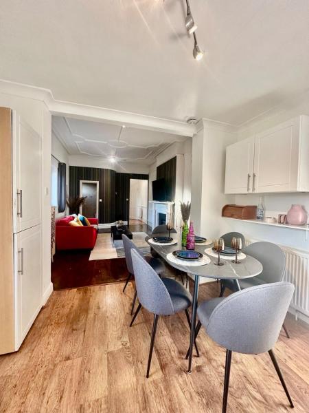 Lovely Flat Close To Central London - Central London