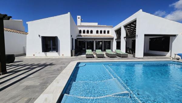 Spectacular 4 Bed Villa At El Valle Golf Resort - El Palmar