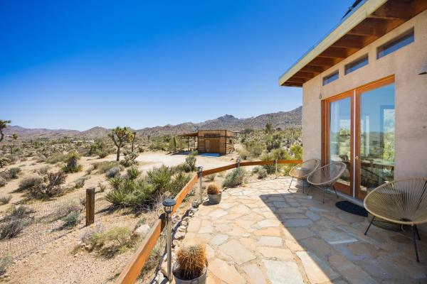 Jensen House - Incredible Desert Views Home - California