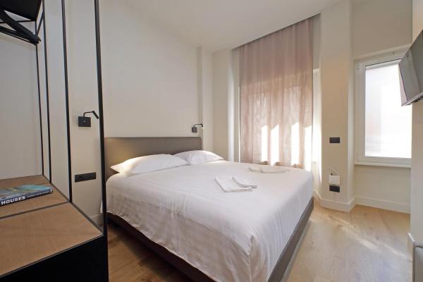 The Place Gallia - Monti