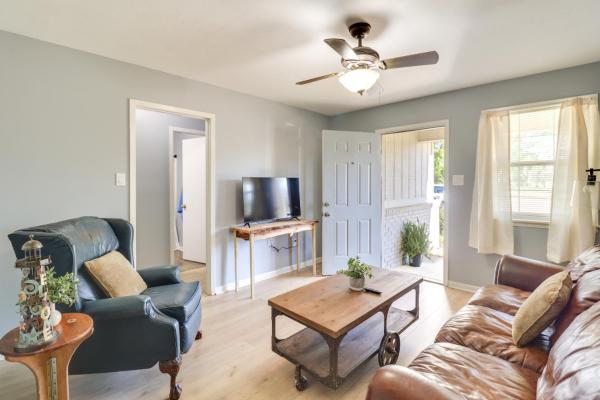 Walk To Eats And Entertainment Home In Brookhaven - Brookhaven, MS