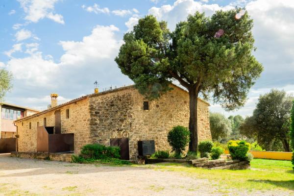 Casa De Colònies, El Ginebró - España
