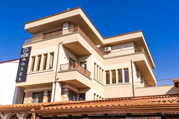 Antik Hotel - Durres