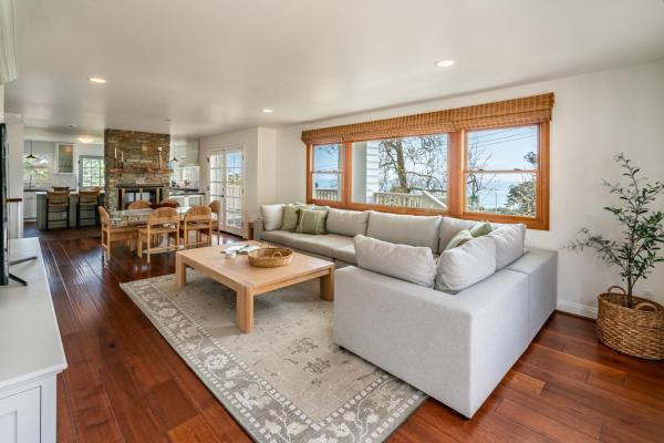 Ocean Breeze Abode And Bungalow By Paradise Retreats - Santa Barbara, CA