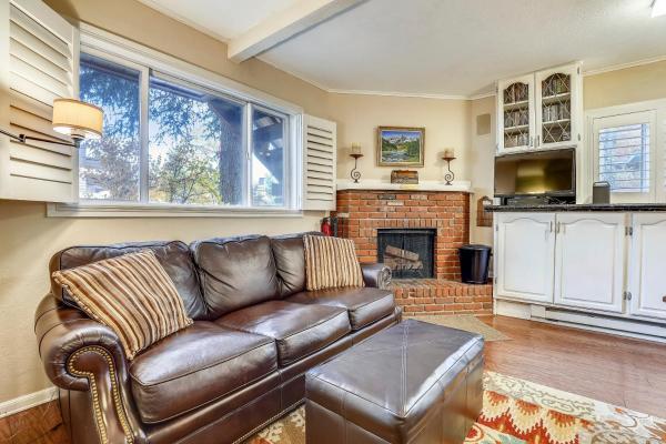 Aspen Core Condo - Steps To Slopes & Dining - Aspen