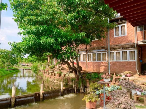 Suối Xanh Garden - Vietnam