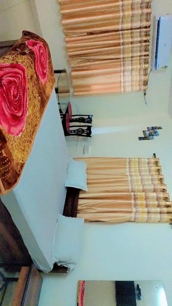 Radha Rani Executive S Inn Guest House - India