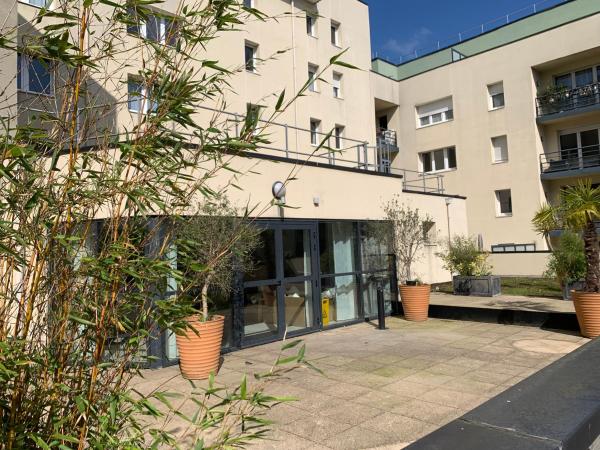 Terres De France - Appart Hôtel Rouen Flaubert - Barentin