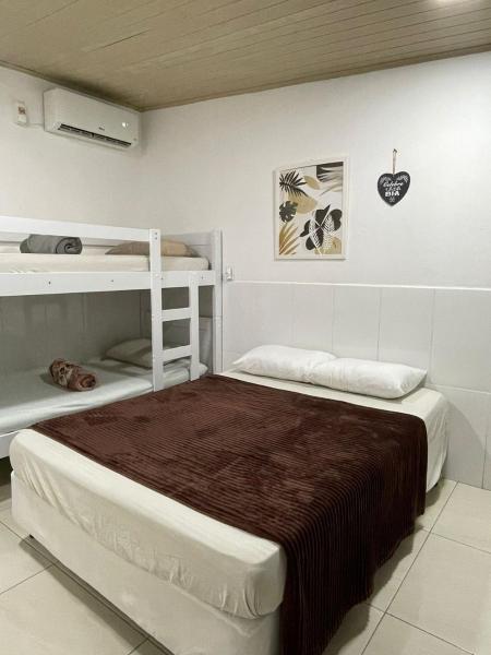 Hospedagem Deoli - Suítes Cozinha Compacta - Cabo Frio