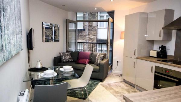 Stayzo Modern Studio Apartment 1 In Bradford City - Bradford