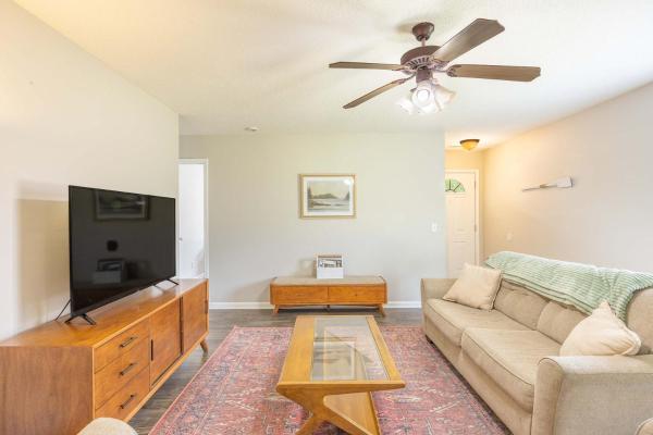 Cozy And Contemporary Villa 1 Mile From Gsu - Statesboro, GA