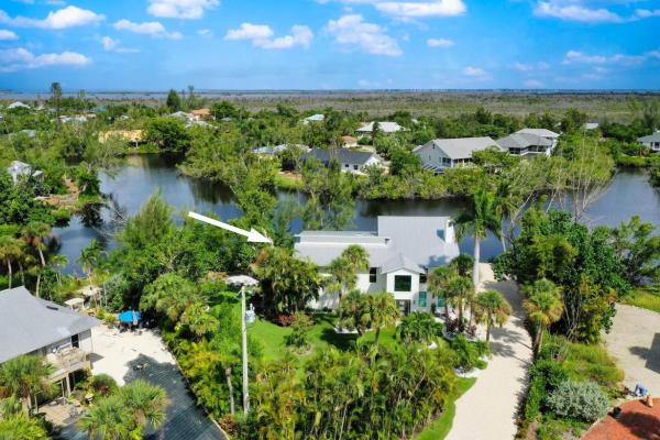 Greek Villa Isle - Sanibel, FL