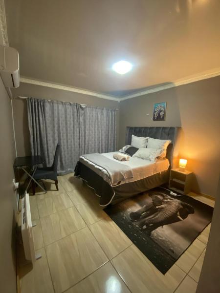 20 Ernest Self Catering - Kimberley