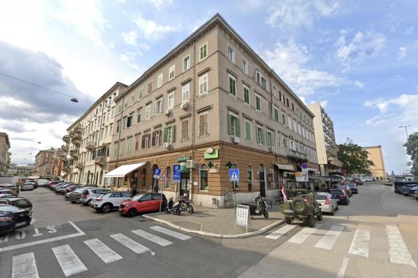 Apartments By The Sea Rijeka - 24296 - Rijeka