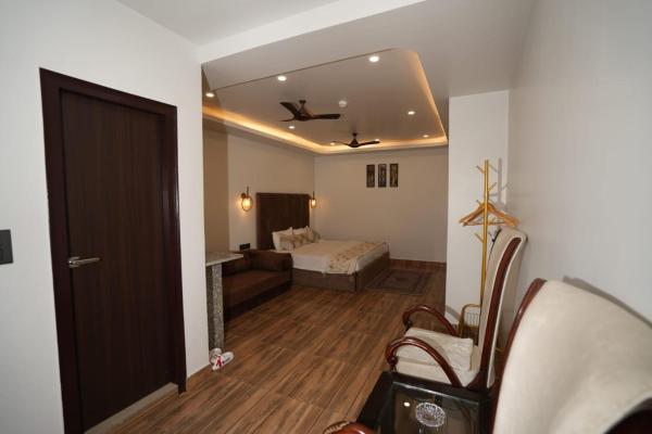 Hotel Parth Luxurious - Kathgodam