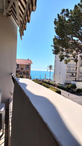 Proche Mer Charmant Appartement - Roquebrune-Cap-Martin